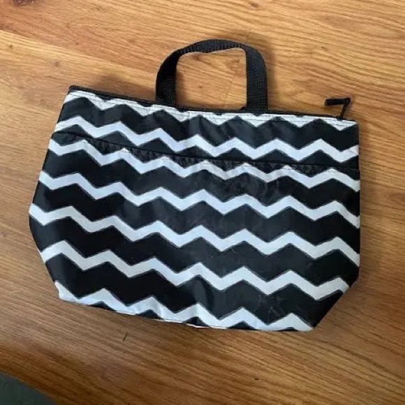 thirty-one | Other | Thirty One Insulated Thermal Tote Lunch Bag With ...